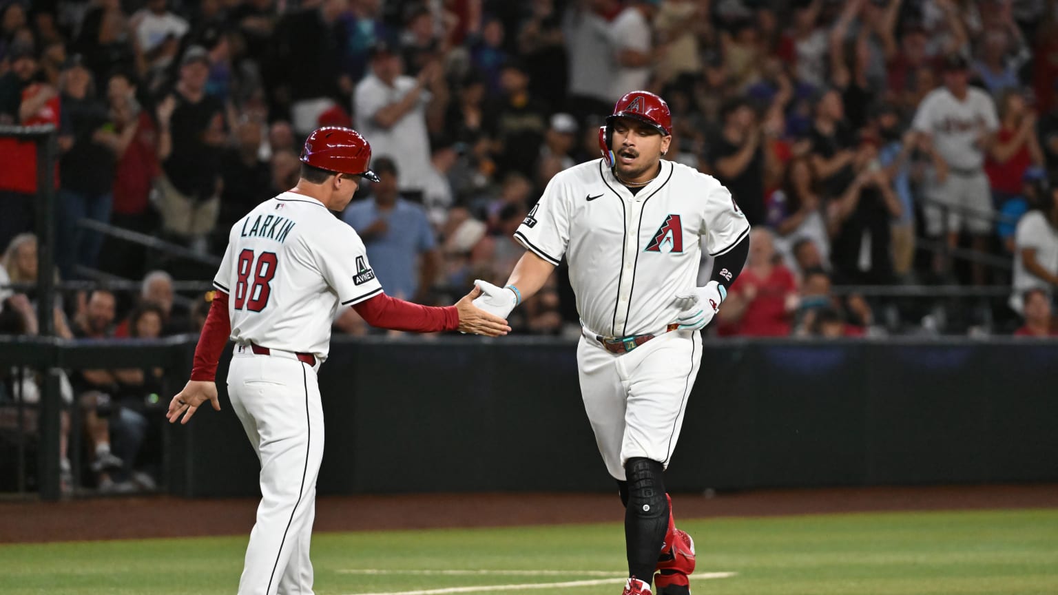 Josh Naylor's two-run home run (7) | 05/31/2025 | MLB.com