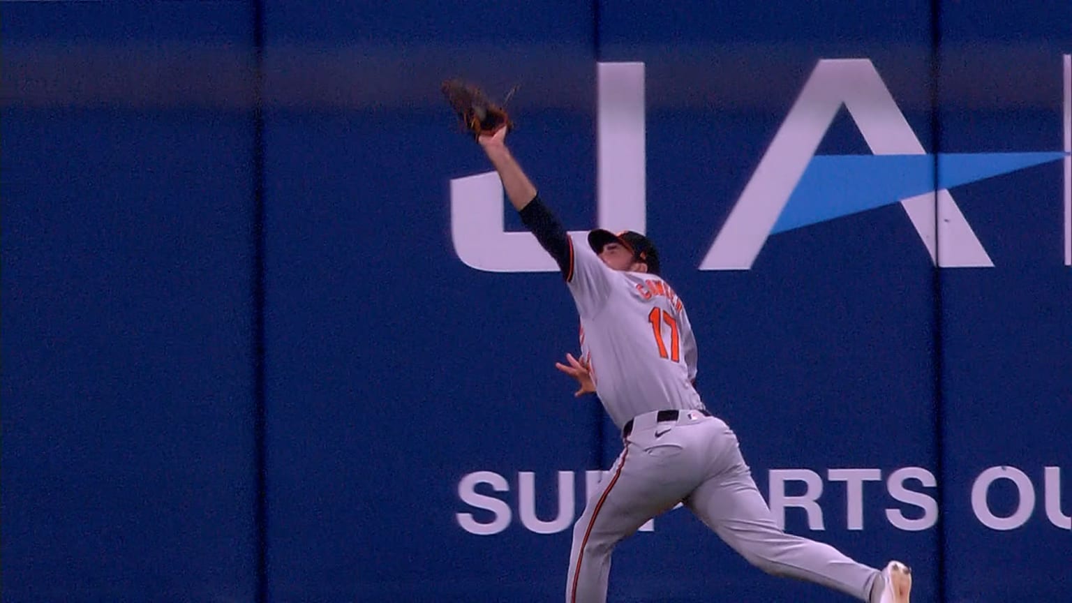 Colton Cowser's sweet snag | 06/10/2024 | Baltimore Orioles