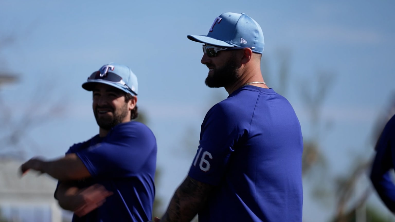 Kevin Pillar works out at Rangers camp | 02/25/2025 | MLB.com