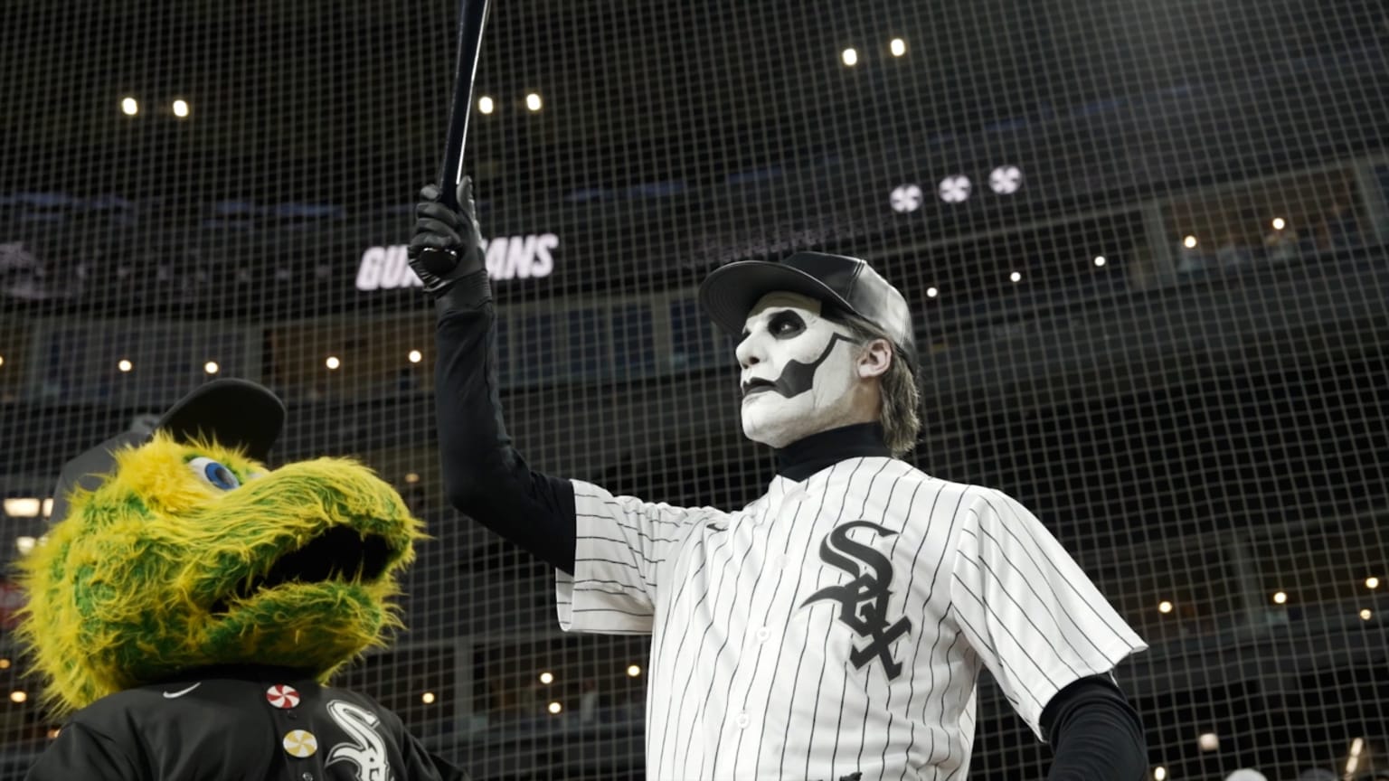 Papa Emeritus IV throws out first pitch | 09/22/2022 | Chicago White Sox