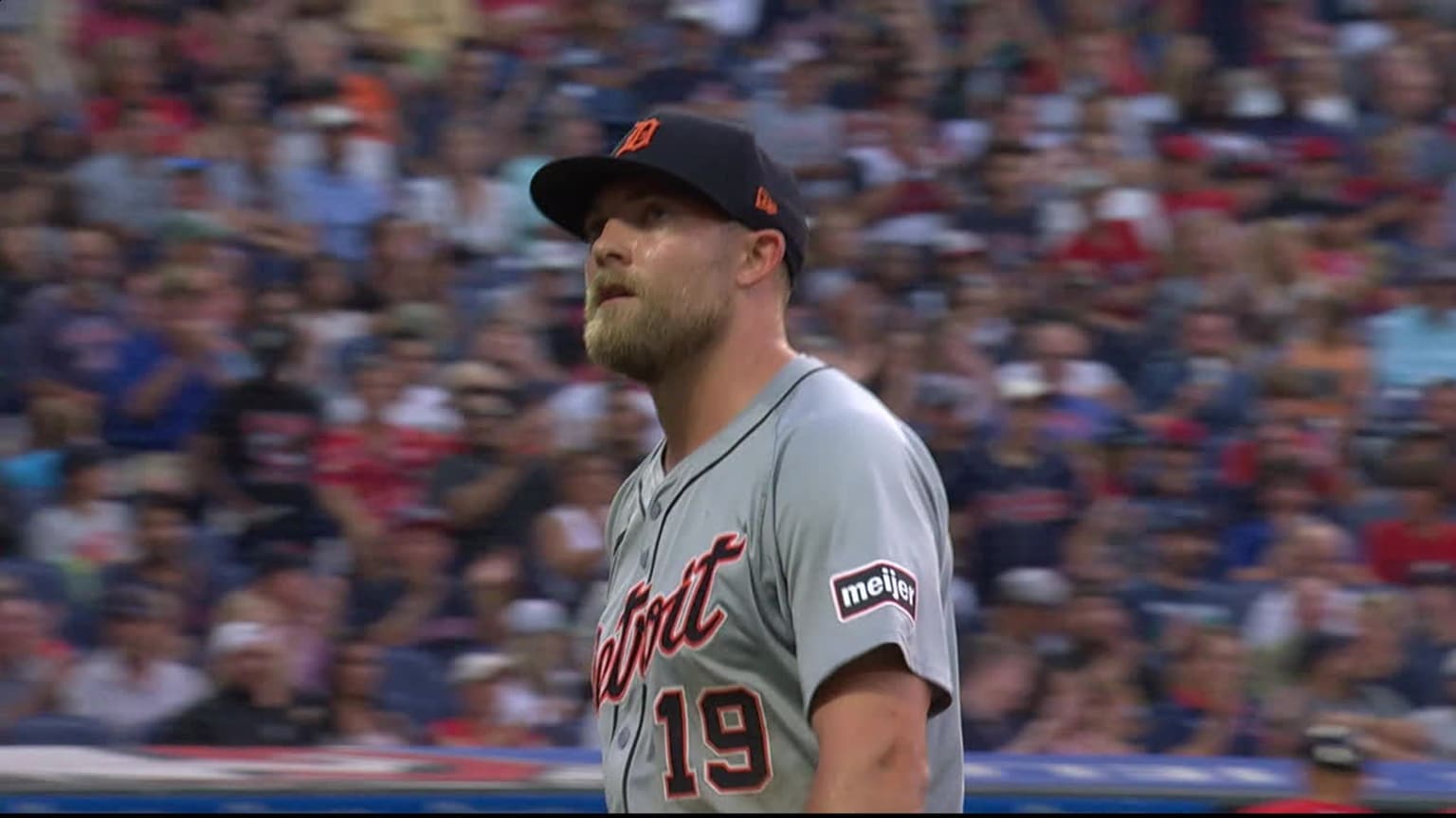 Will Vest's diving stop on the mound | 07/23/2024 | Detroit Tigers