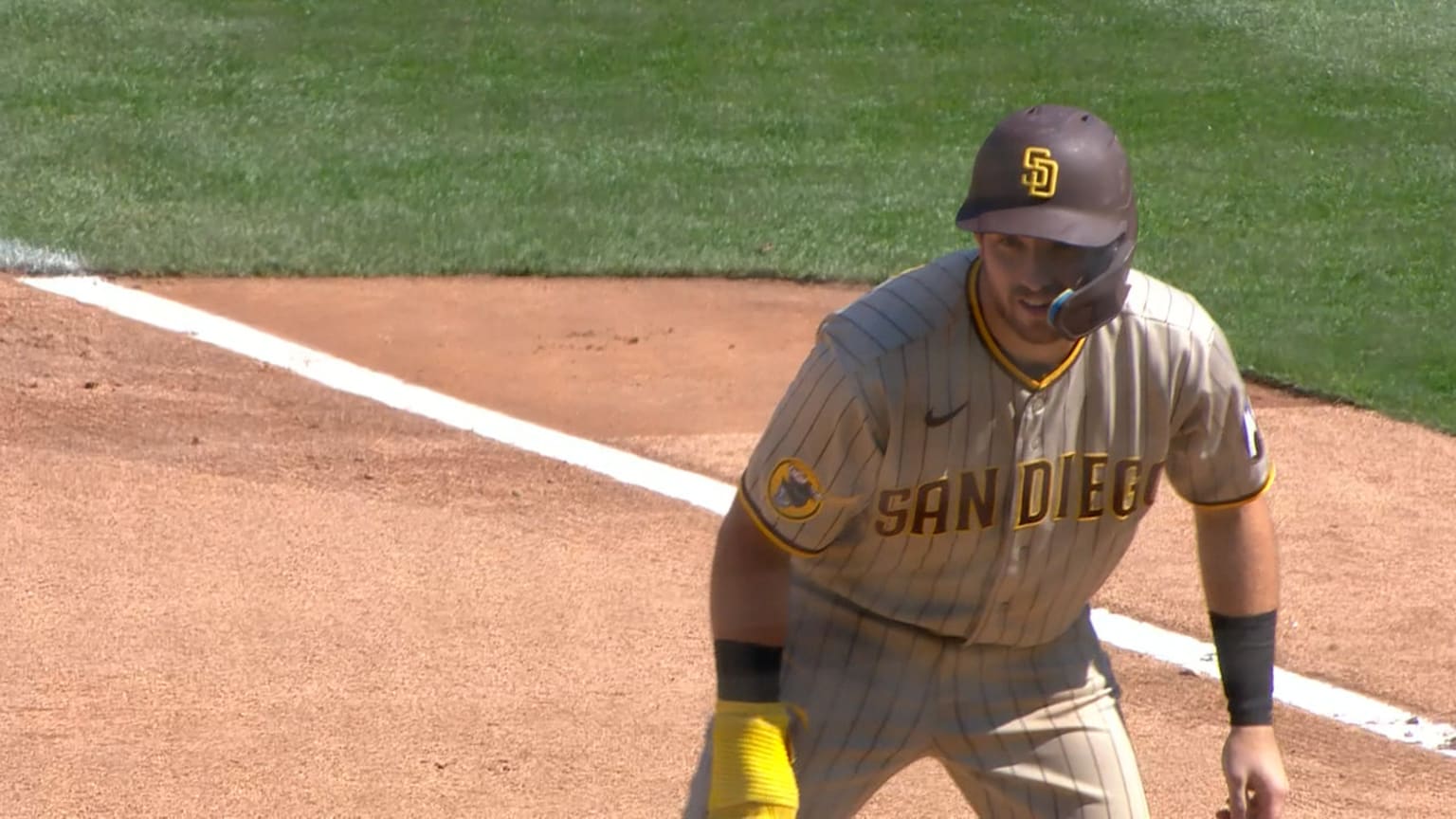 Matthew Batten hits a two-run single in the 6th | 09/17/2023 | San ...