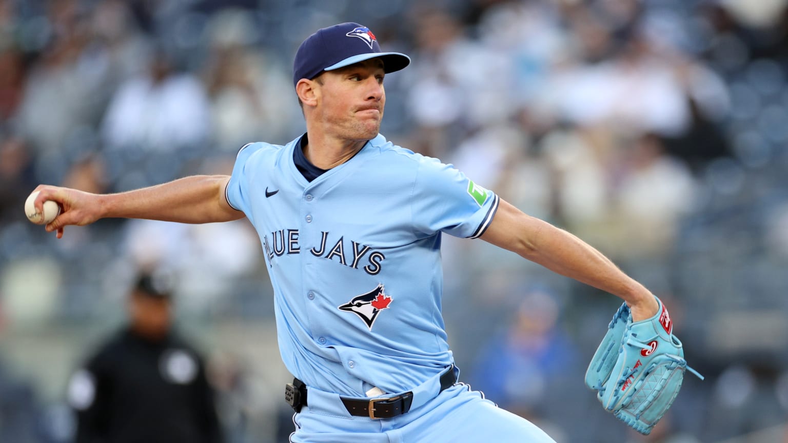 Chris Bassitt fans Cody Bellinger | 04/27/2025 | Toronto Blue Jays