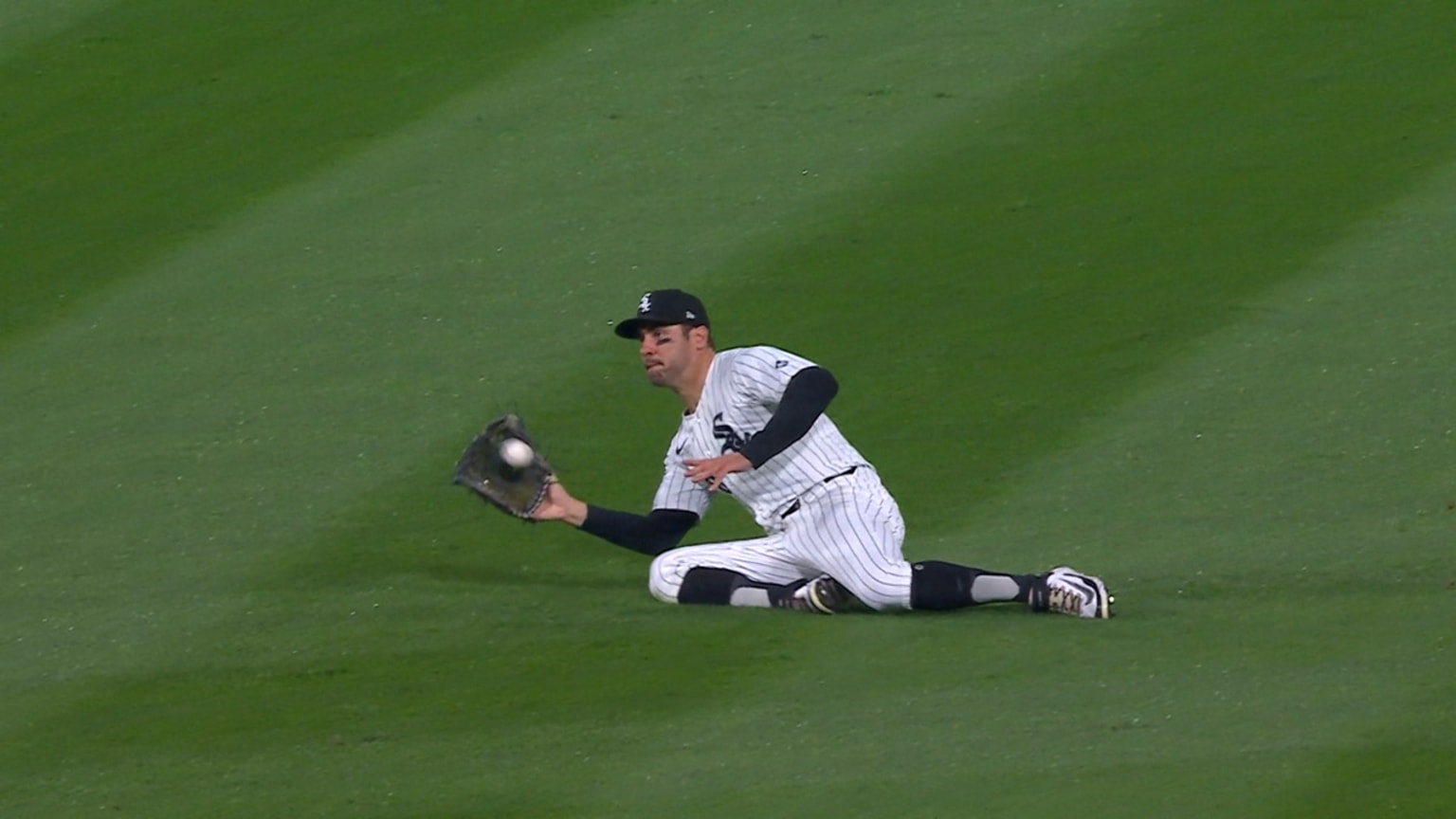 Mike Tauchman's sliding grab starts double play | 09/20/2025 | MLB.com