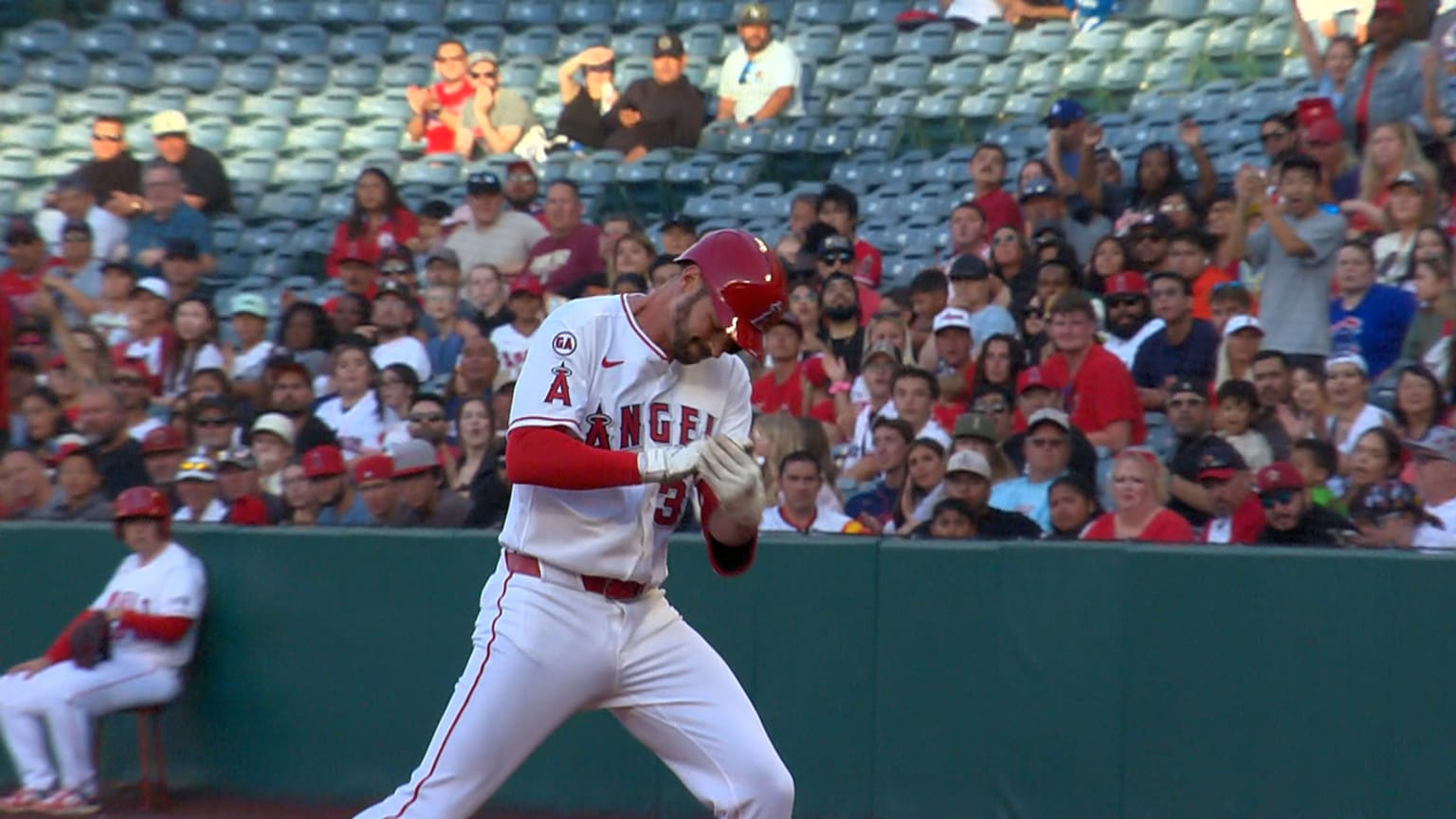 Trey Mancini pega sencillo remolcador | 08/06/2026 | Los Angels de Los ...