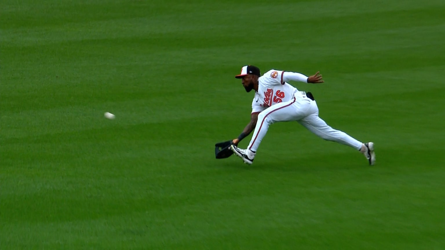 Daniel Johnson makes a shoestring catch | 08/14/2025 | Baltimore Orioles