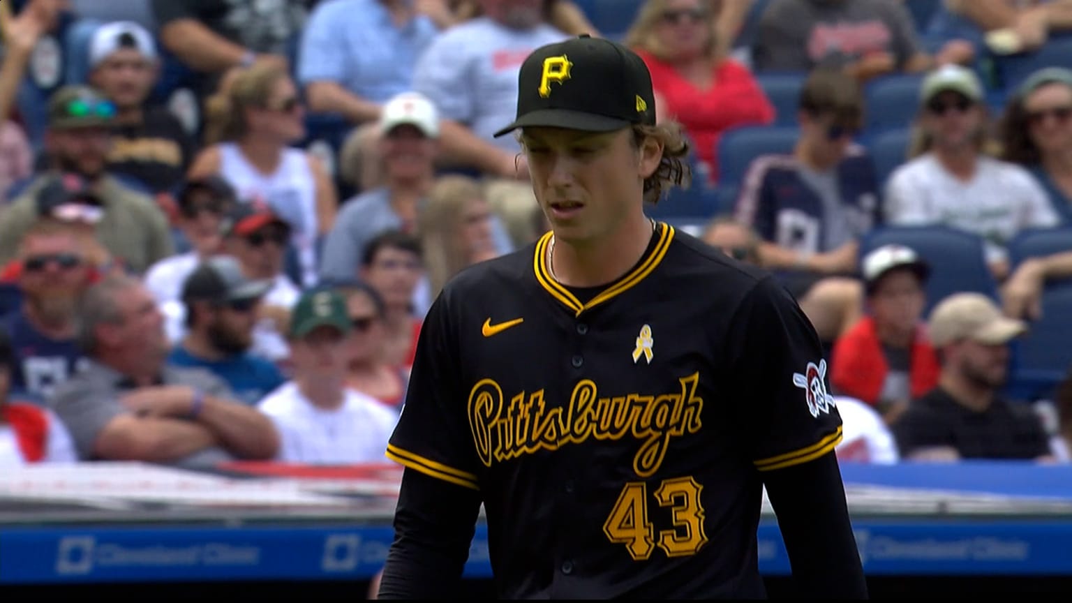 Pirates get the double play on the bunt attempt | 09/01/2024 ...