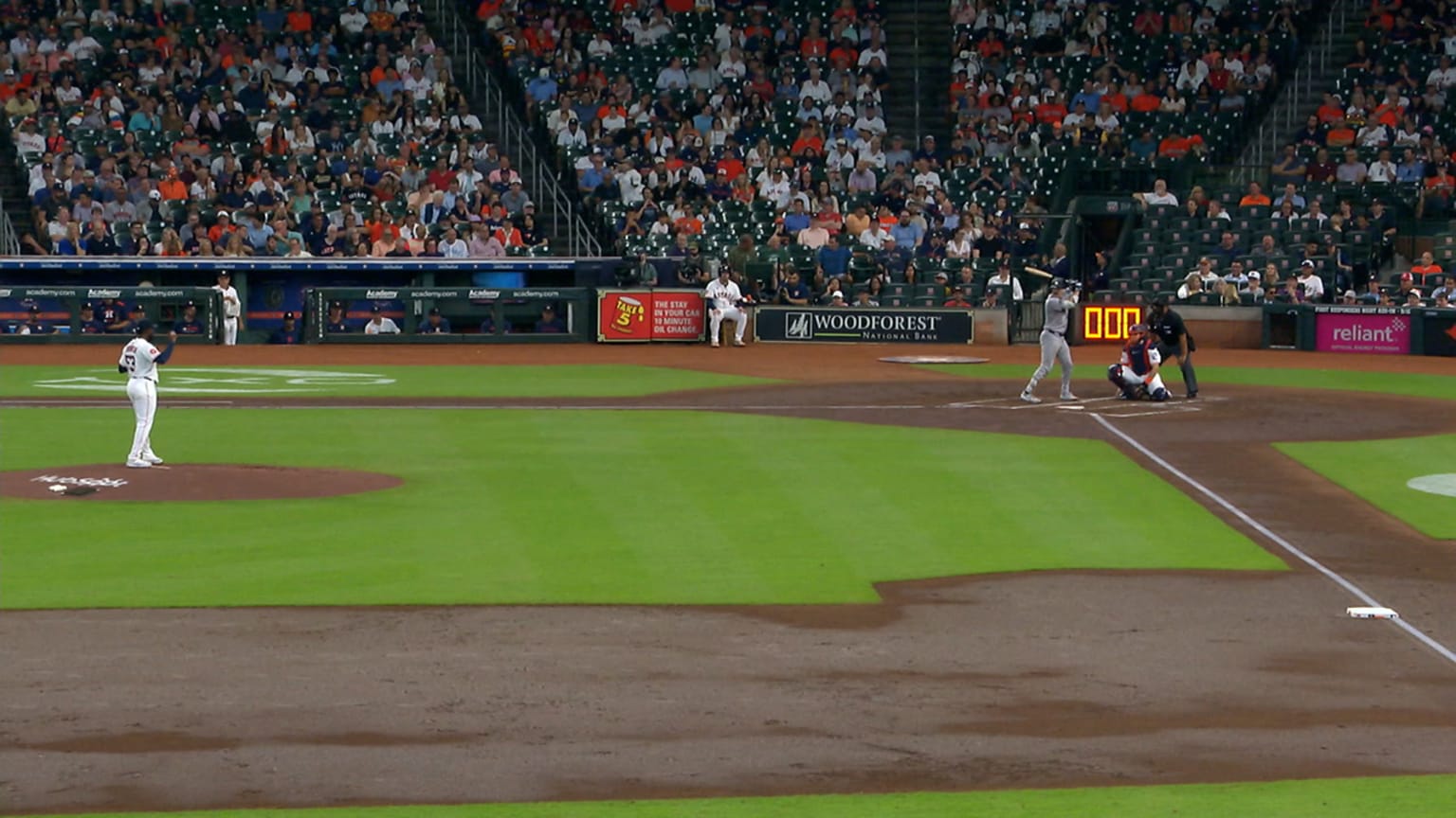 Austin Wells walks on pitch clock violation | 09/04/2025 | New York Yankees