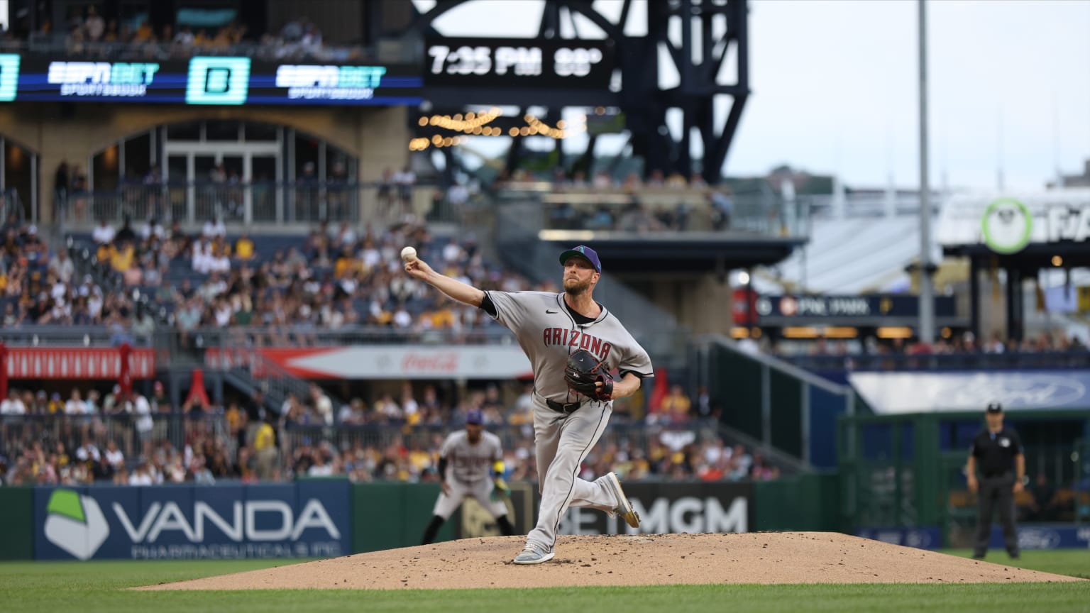 Merrill Kelly strikes out three over 6 2/3 innings | 07/26/2025 ...