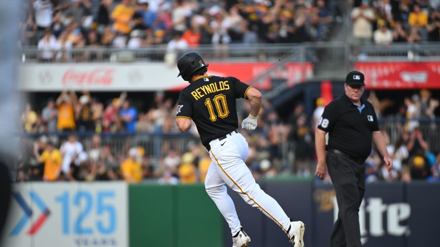 Reynolds is righteous🐢😎 | 06/09/2026 | MLB.com