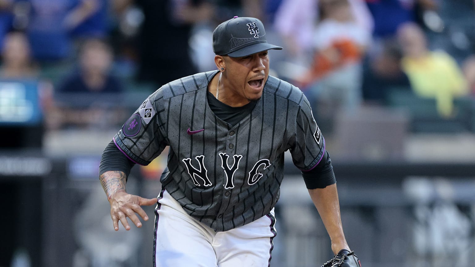 Dedniel Núñez earns his first career save | 07/13/2024 | New York Mets