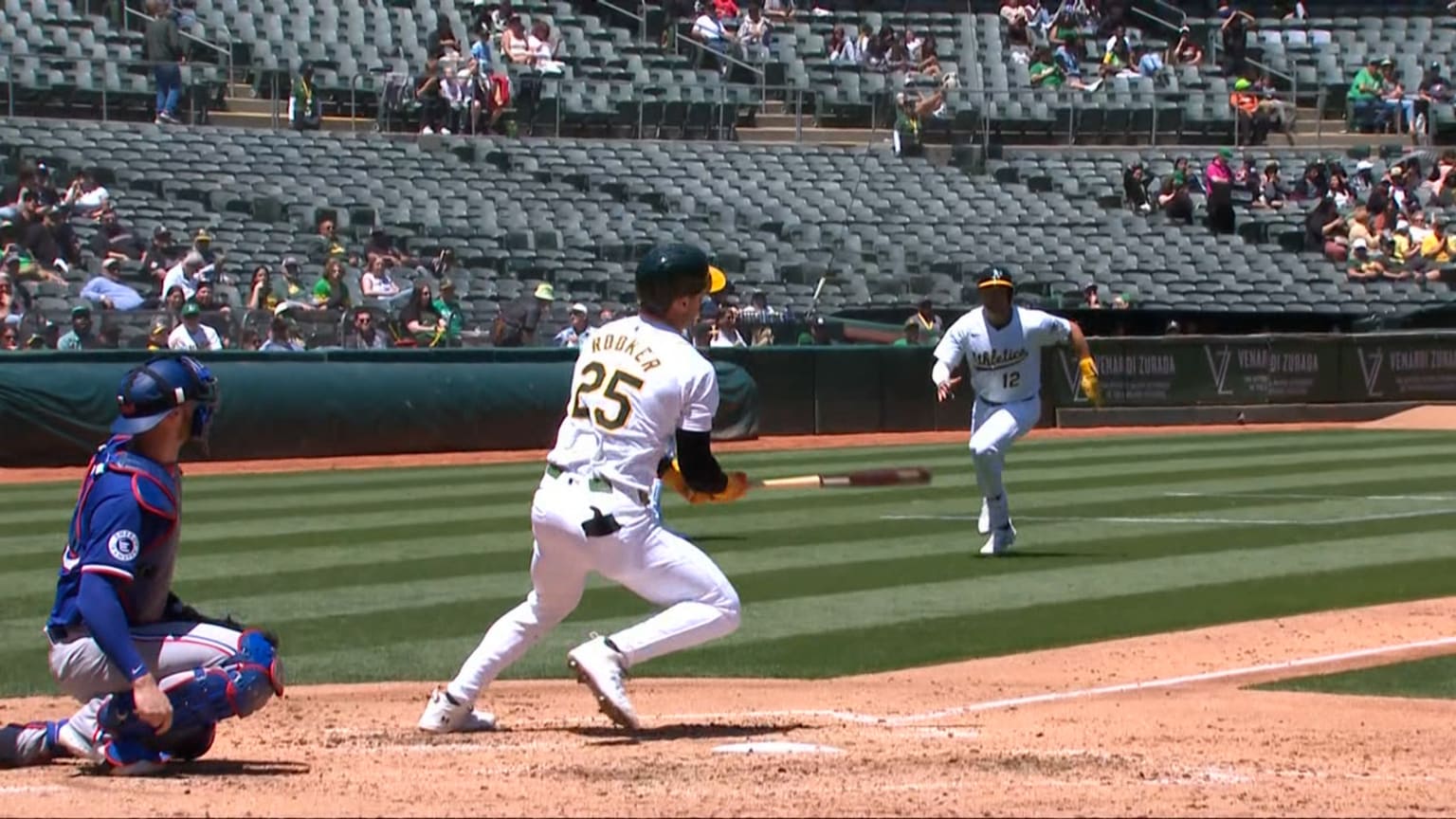 Brent Rooker's infield RBI single | 05/07/2024 | Athletics