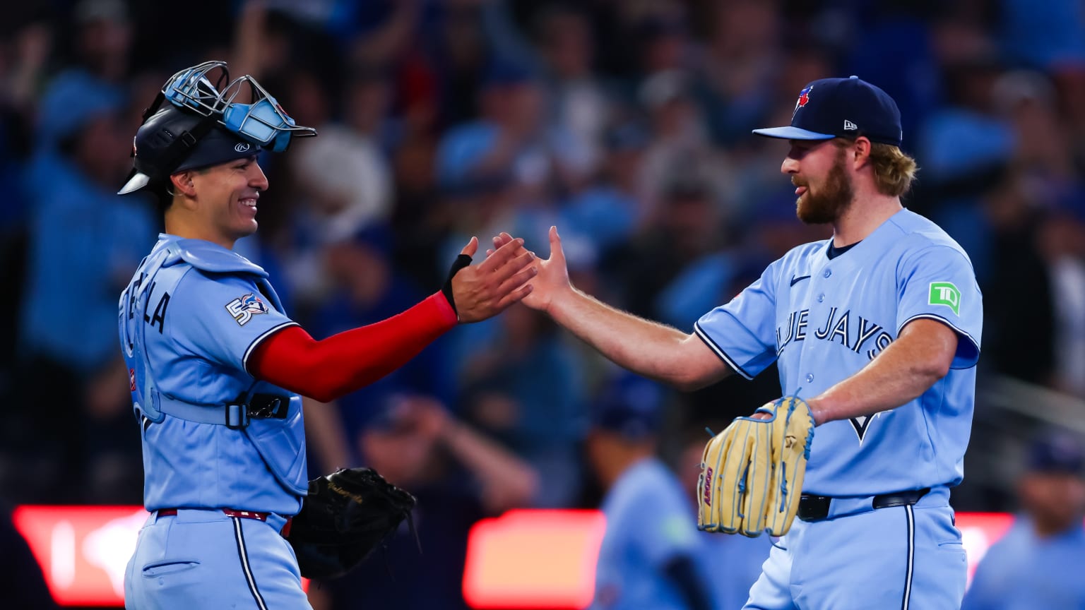 Spencer Miles seals Blue Jays' win | 04/29/2026 | Toronto Blue Jays