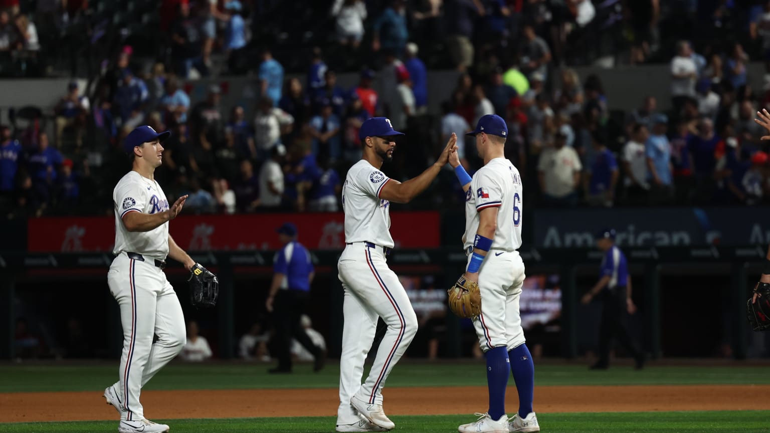 Kirby Yates secures his 31st save of the season | 09/18/2024 | MLB.com