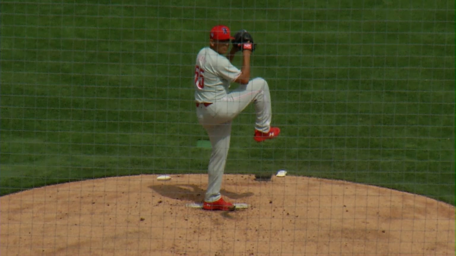 Rangers Suárez whiffs two during spring outing | 03/01/2024 | MLB.com