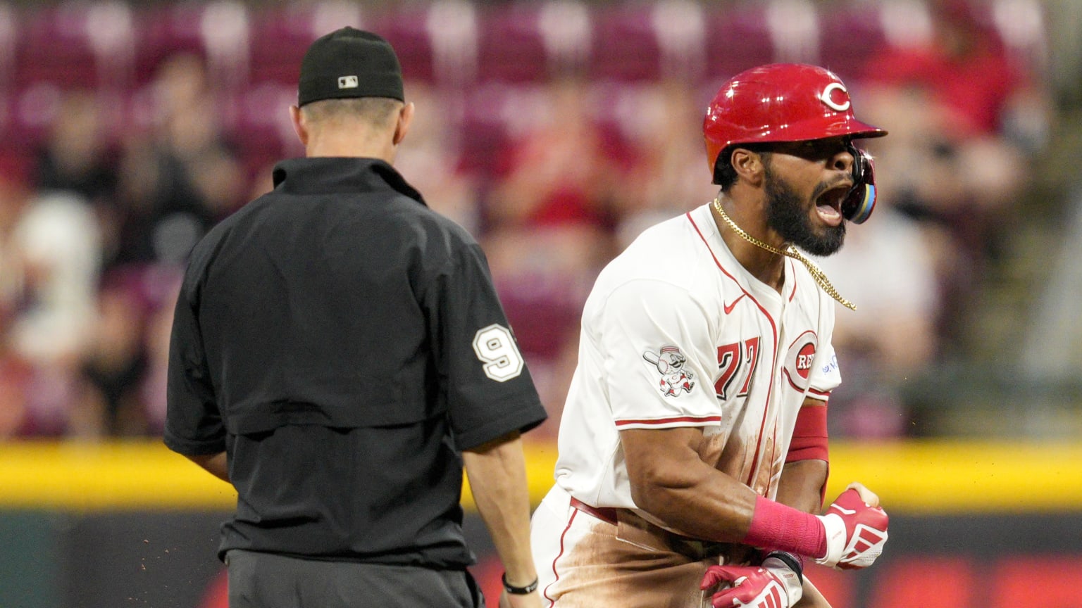 Rece Hinds leads off the 4th with a double | 07/09/2024 | Cincinnati Reds