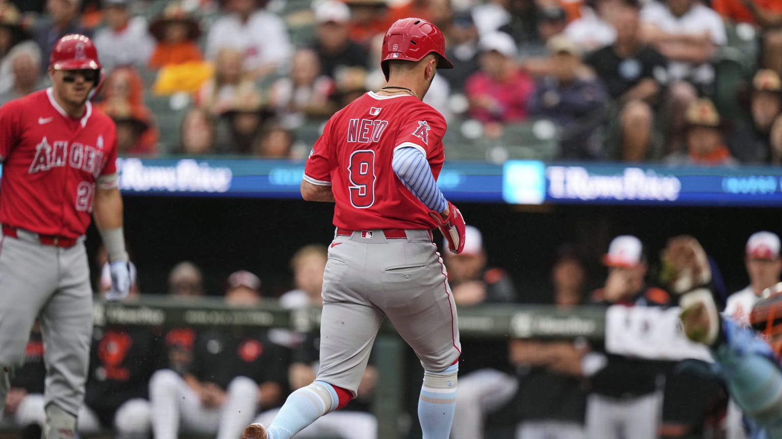 Zach Neto scores on a wild pitch | 06/15/2025 | Los Angeles Angels