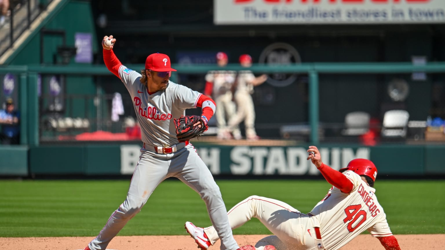 Phillies turn five double plays against the Cardinals | 04/12/2025 ...