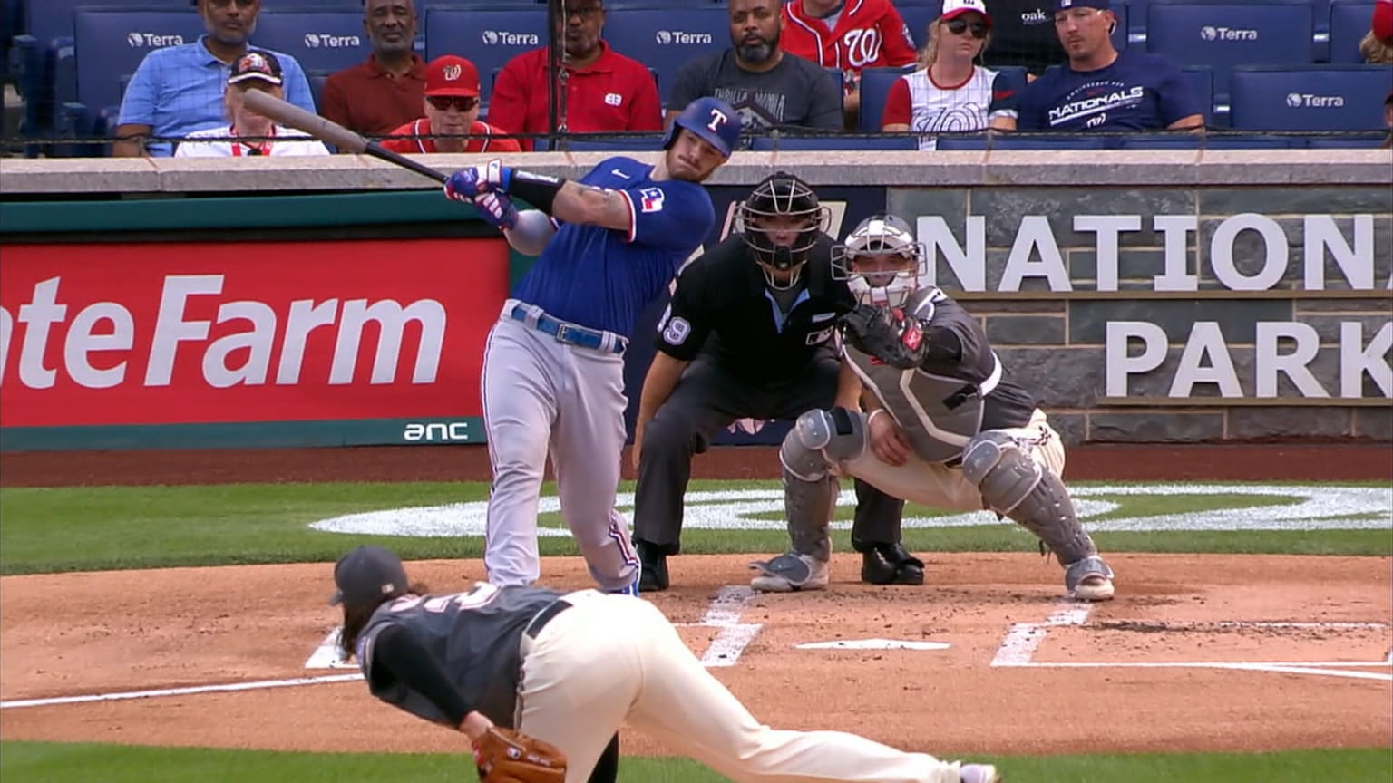 Jonah Heim hits an RBI single in the 1st inning | 07/07/2023 | Texas ...