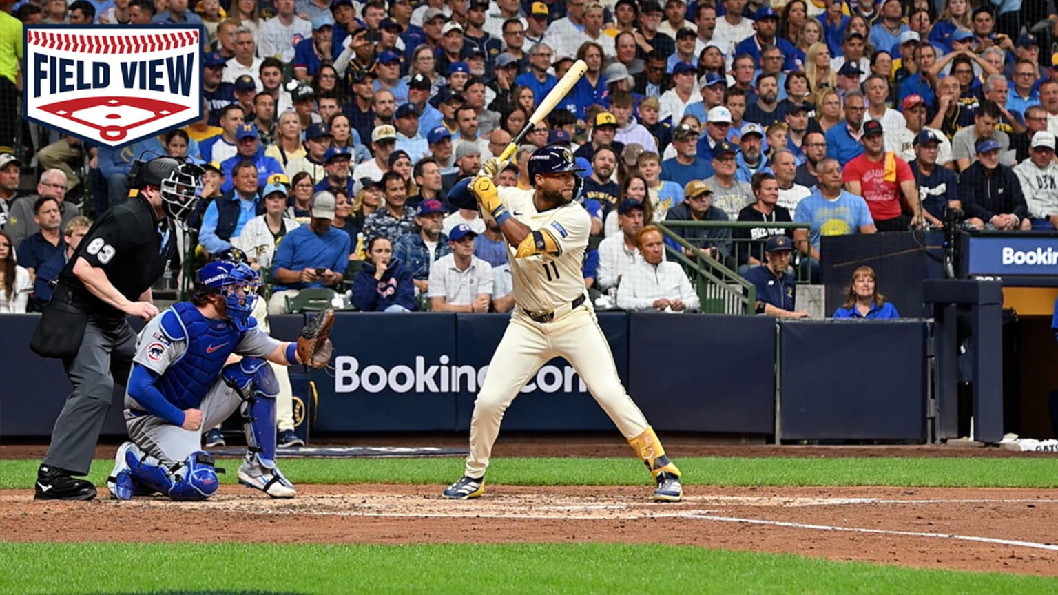 Field View: Jackson Chourio's three-run home run | 10/06/2025 ...