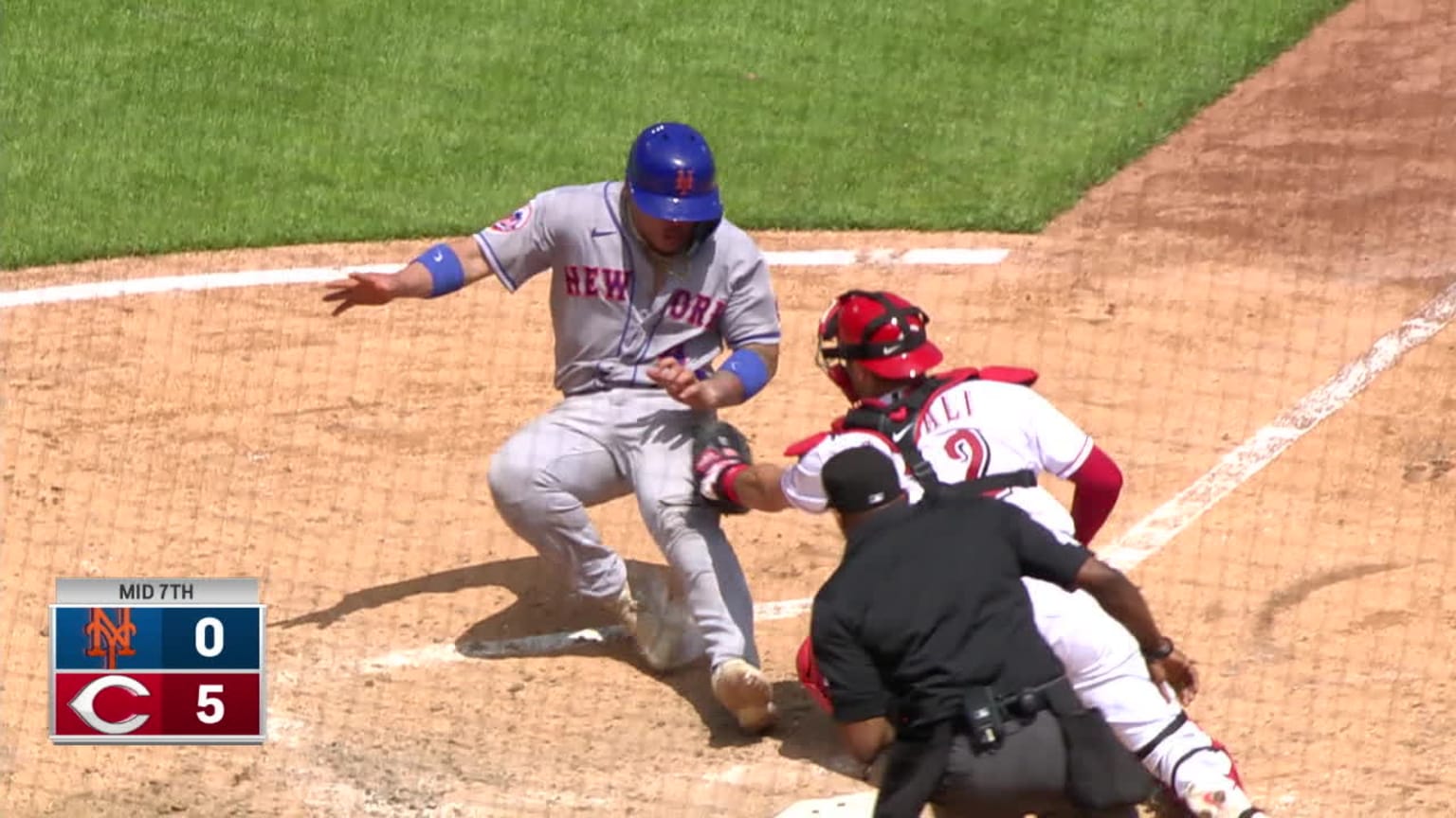 Henry Ramos throws out Francisco Álvarez at the plate | 05/11/2023 ...