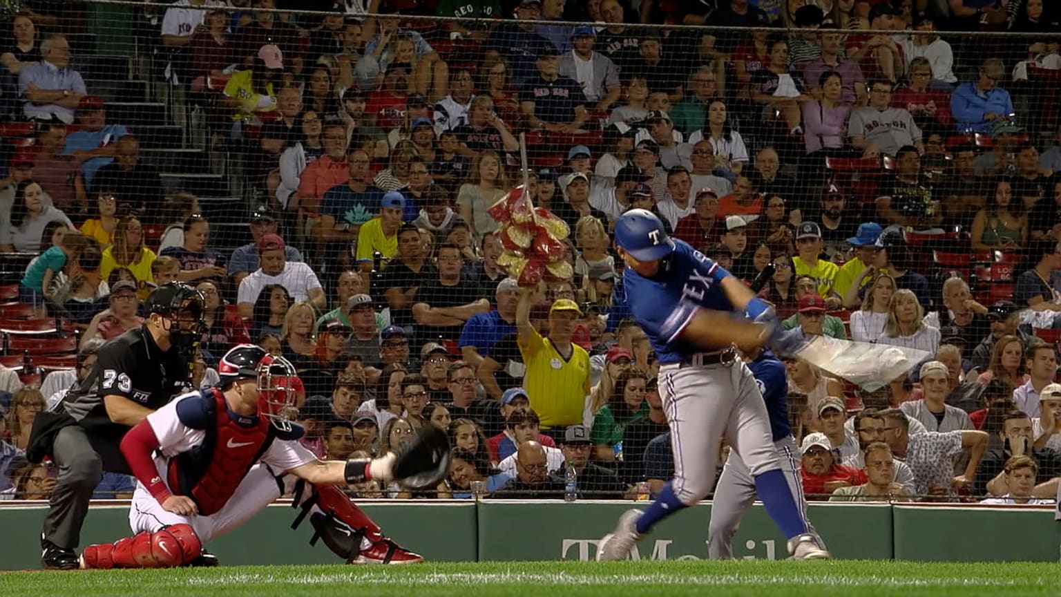 Mark Mathias crushes a single to score Adolis García | 09/01/2022 ...