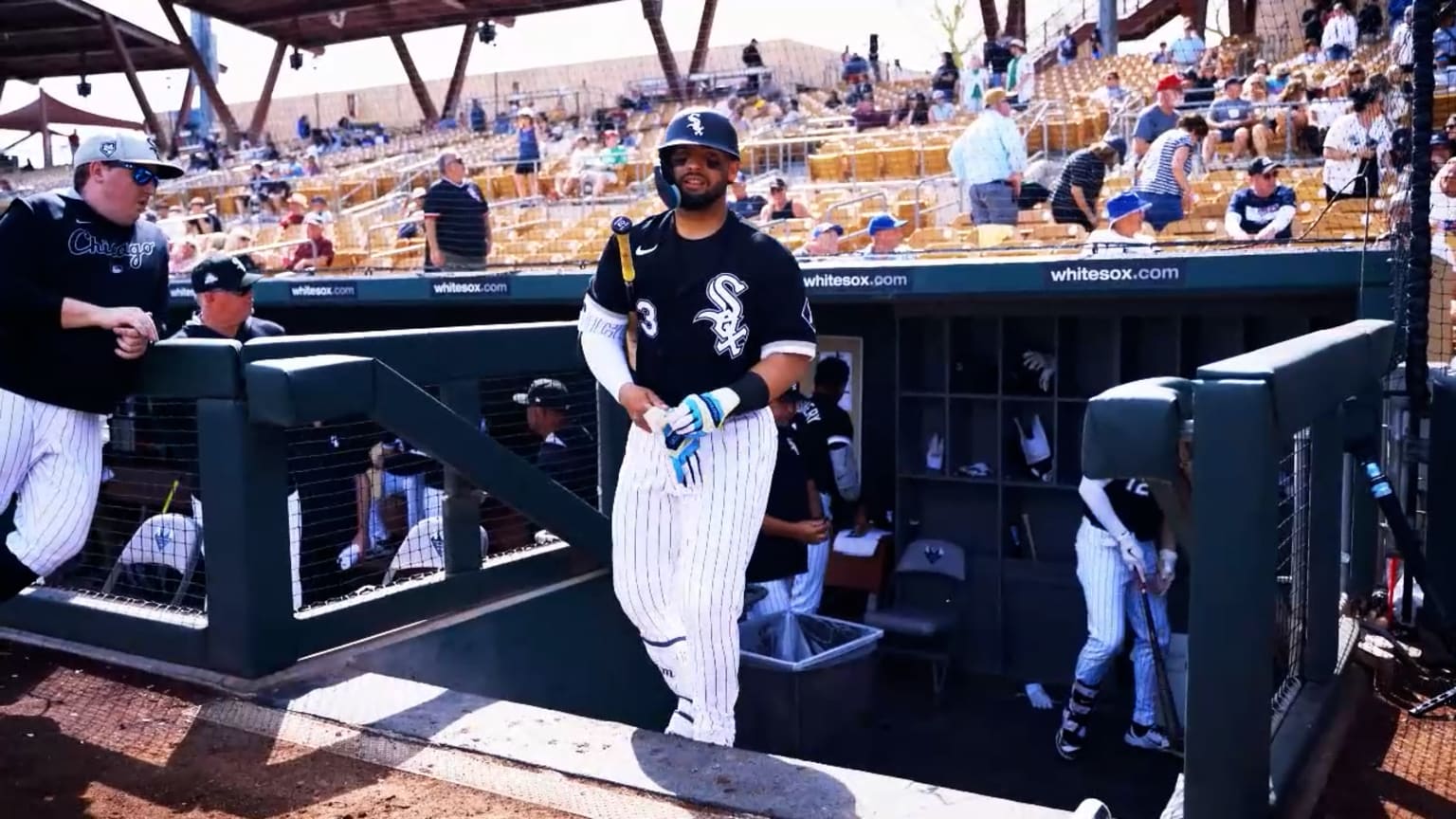 White Sox call up Edgar Quero for MLB debut | 04/17/2025 | Chicago ...