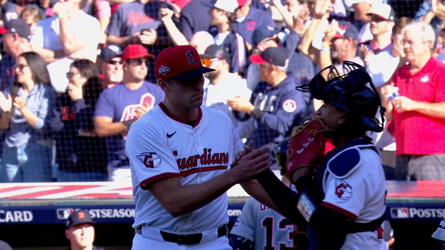 Guardianes ganan el Juego 2 de la Serie del Comodín | 01/10/2025 | Los ...