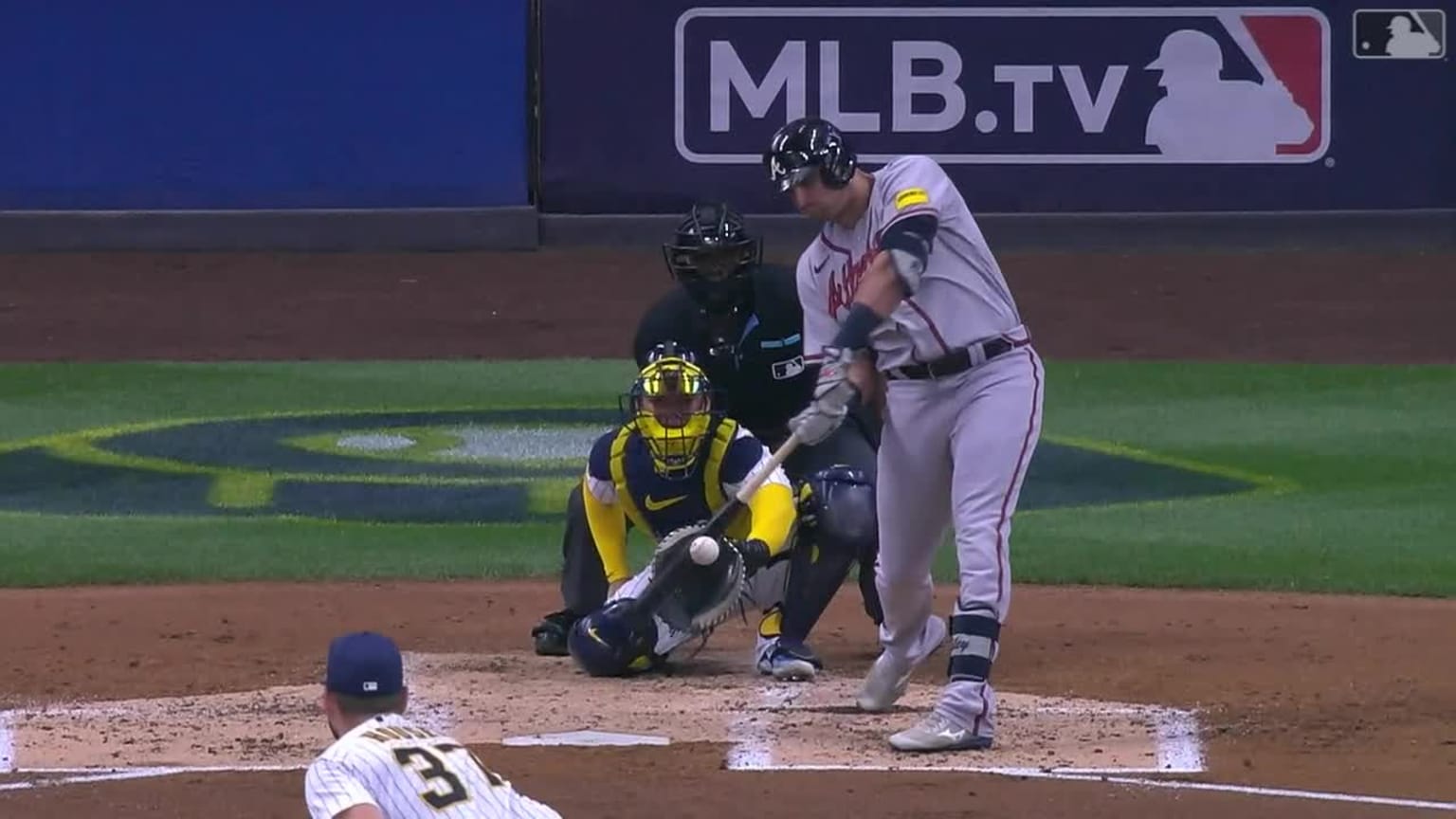 Austin Riley launches a three-run home run in the 3rd | 07/22/2023 ...