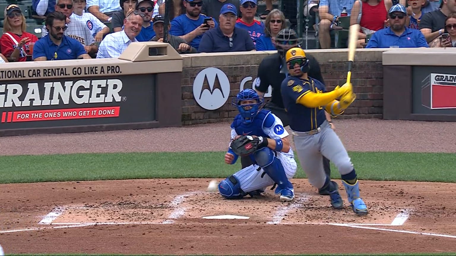 William Contreras pega hit remolcador en la 3ra | 19/06/2025 | Los Brewers de Milwaukee