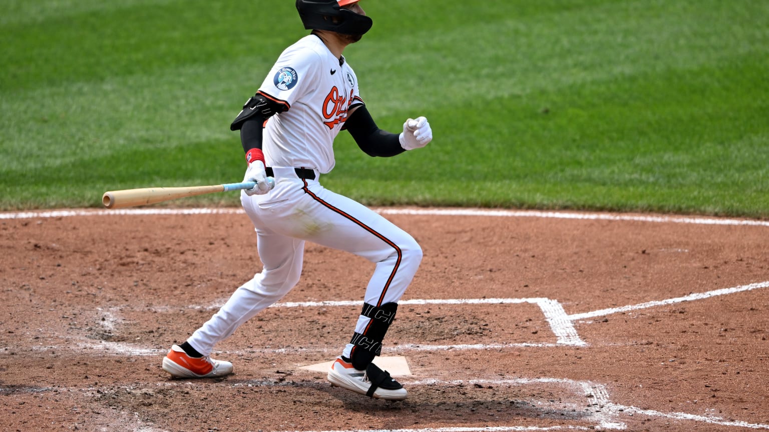 Dylan Carlson's RBI double | 06/01/2025 | Baltimore Orioles