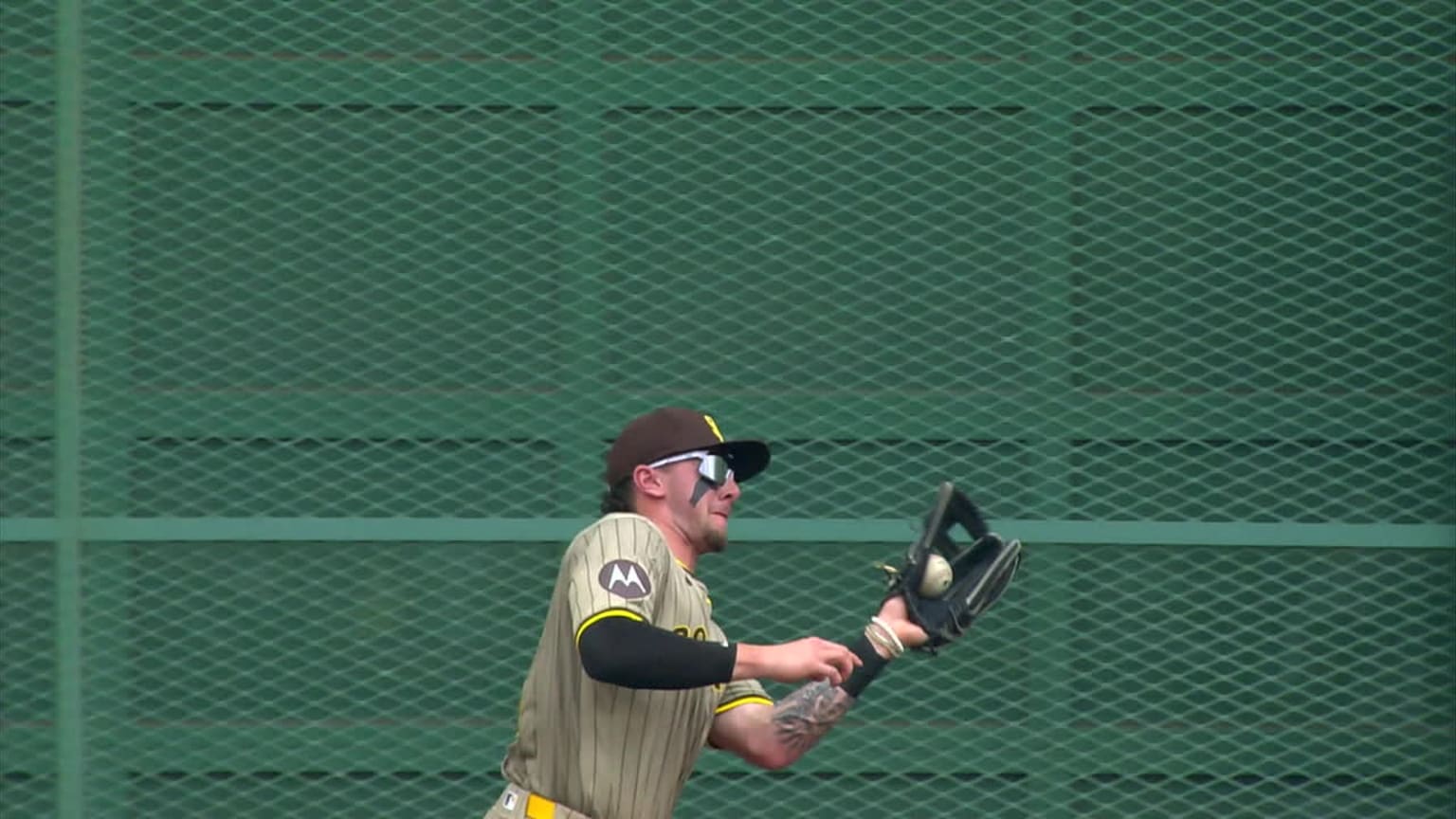 Jackson Merrill makes a nice catch at the wall | 06/30/2024 | San Diego ...