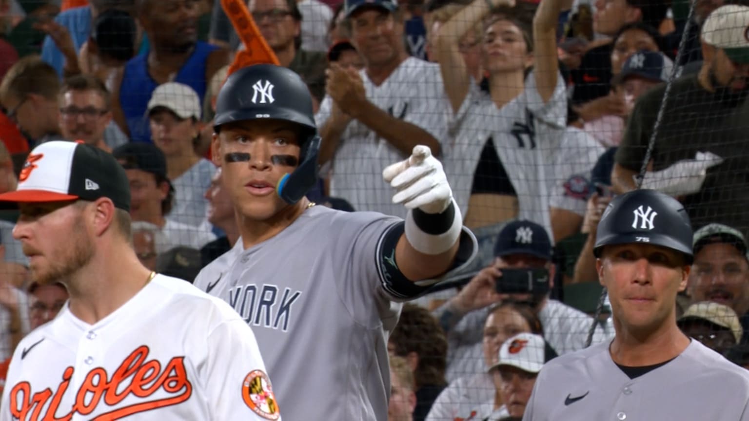 Aaron Judge delivers three hits in Yankees' win | 07/29/2023 | New York ...