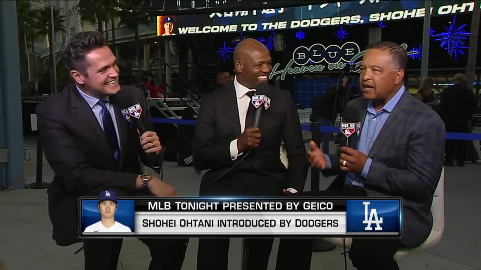 Roberts joins MLB Tonight to talk Ohtani introduction | 12/15/2023 ...