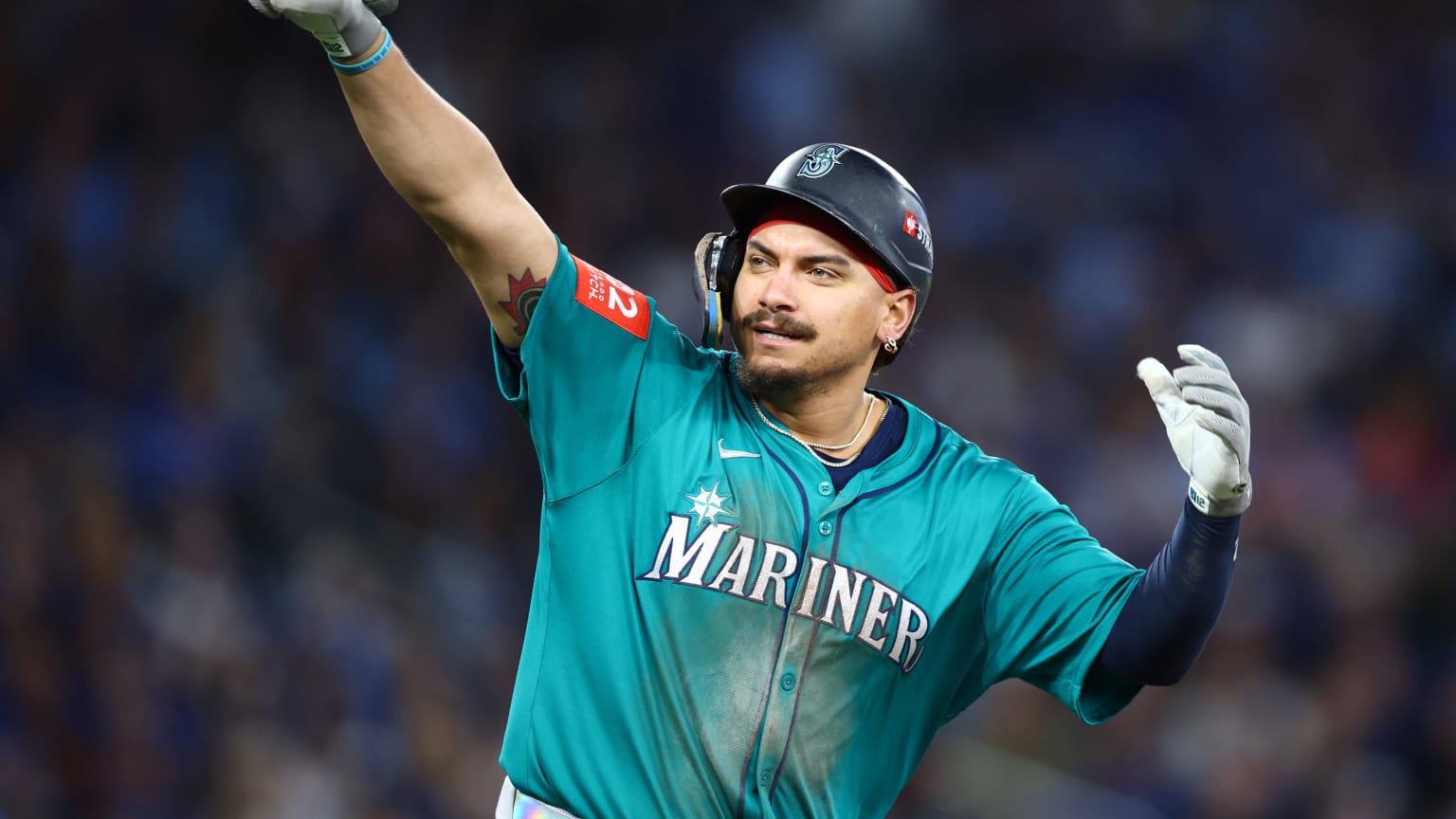 Steve Phillips breaks down Naylor deal, FA plans | 11/17/2025 | MLB.com