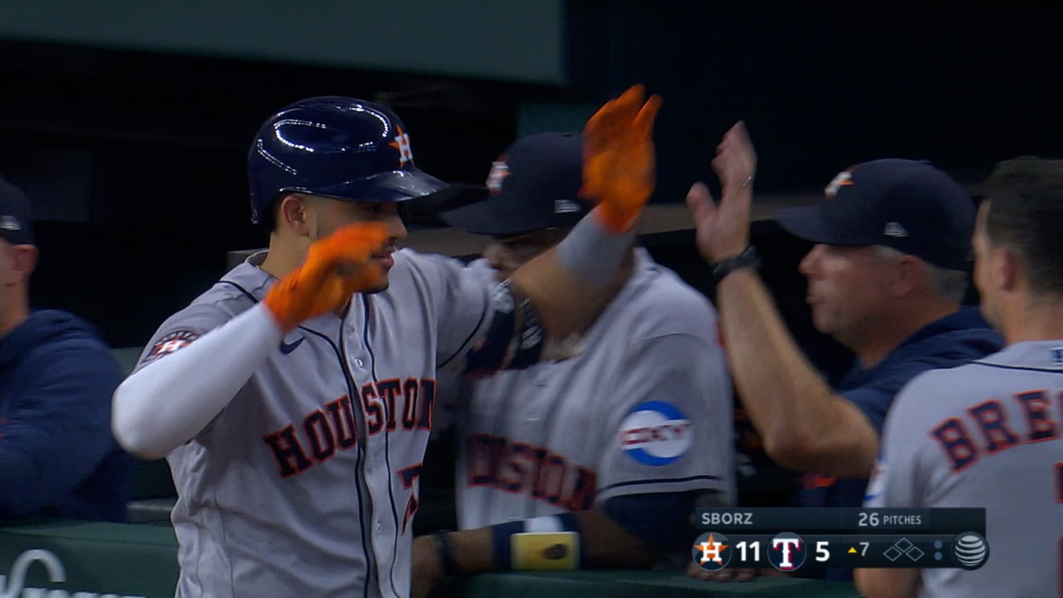 Yainer Diaz launches three-run jack in the 7th | 09/04/2023 | Houston ...