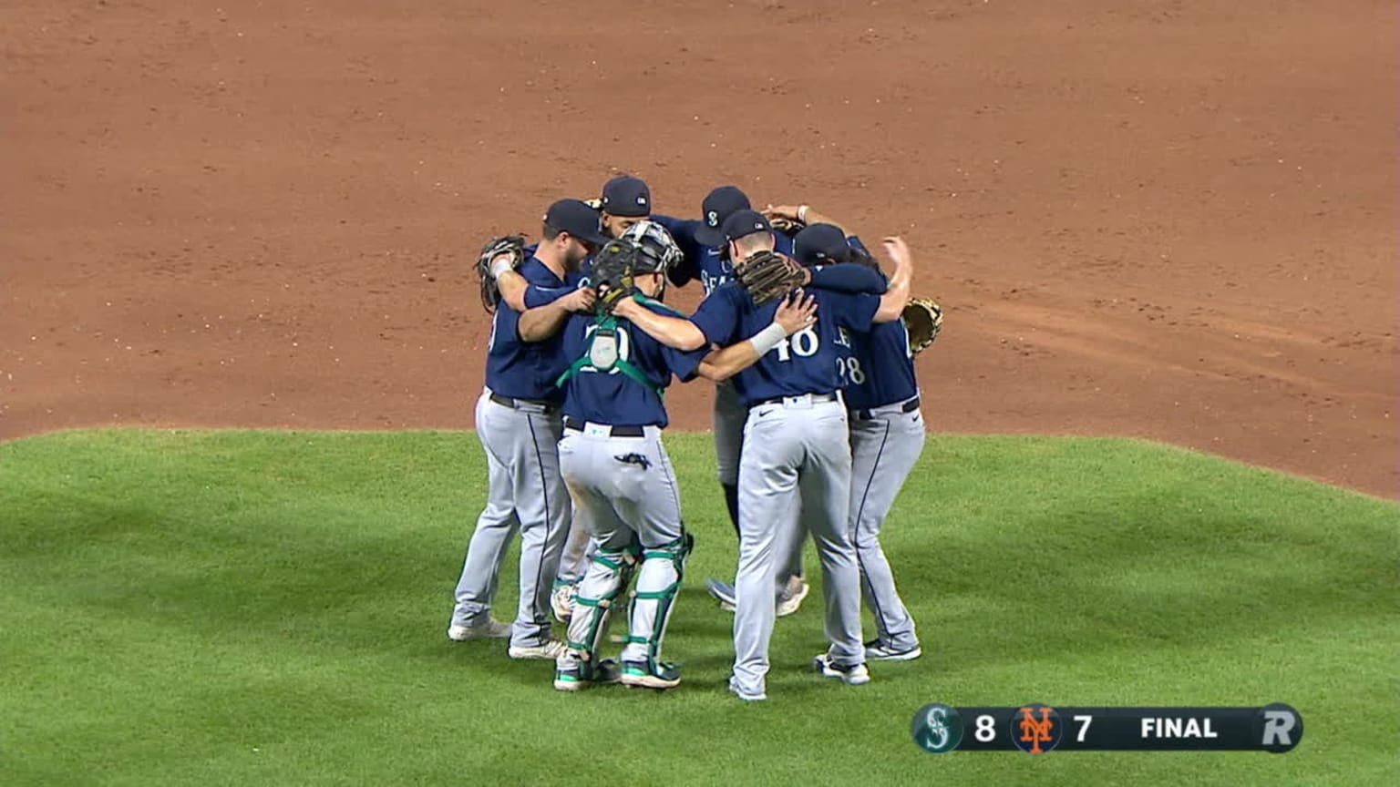 Justin Topa gets the groundout and ends the game | 09/02/2023 | Seattle ...