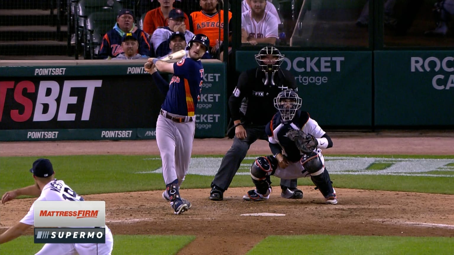 Kyle Tucker drives in two runs on a single to left | 09/12/2022 | MLB.com