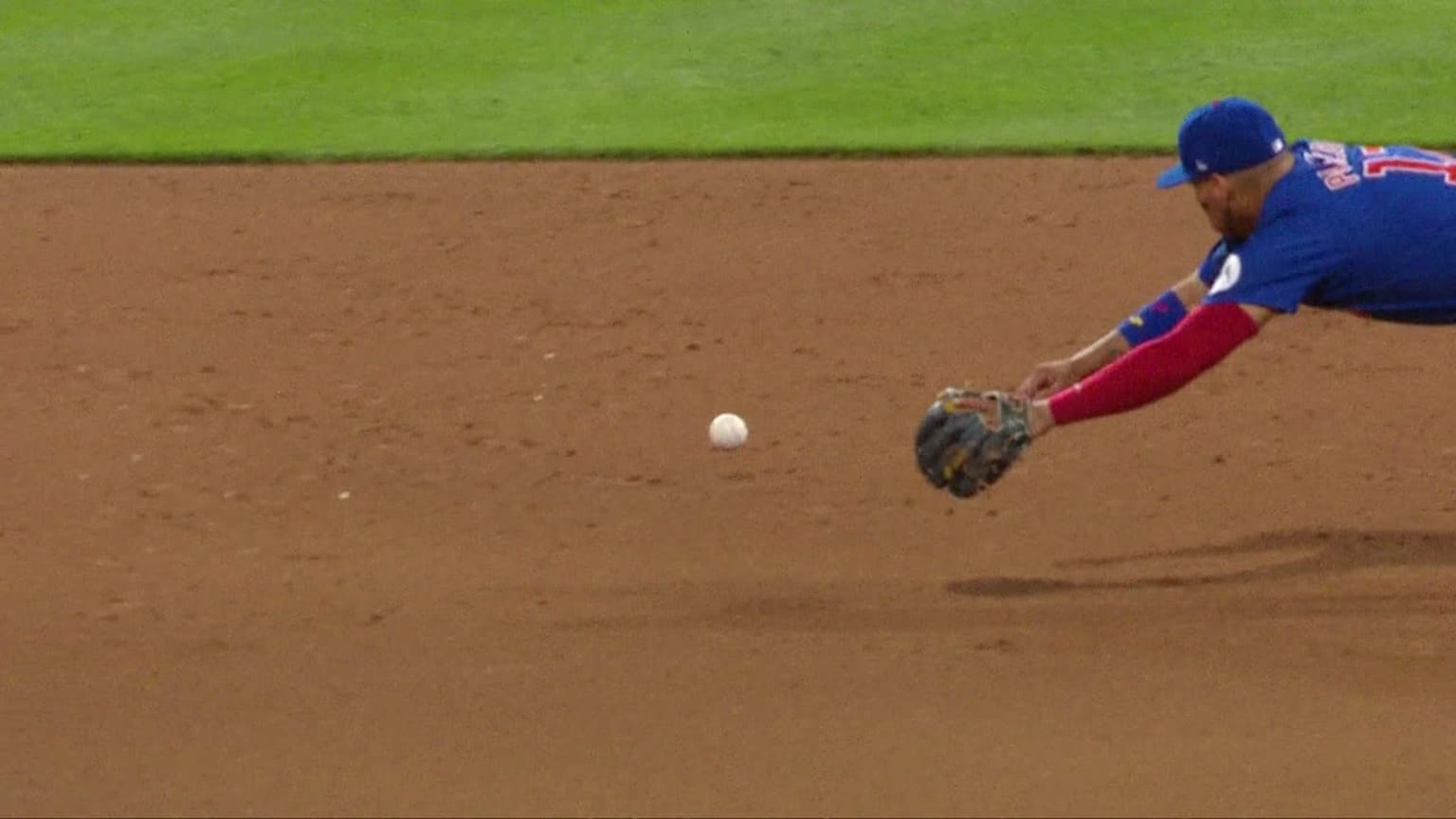Isaac Paredes' diving stop | 09/23/2024 | Chicago Cubs