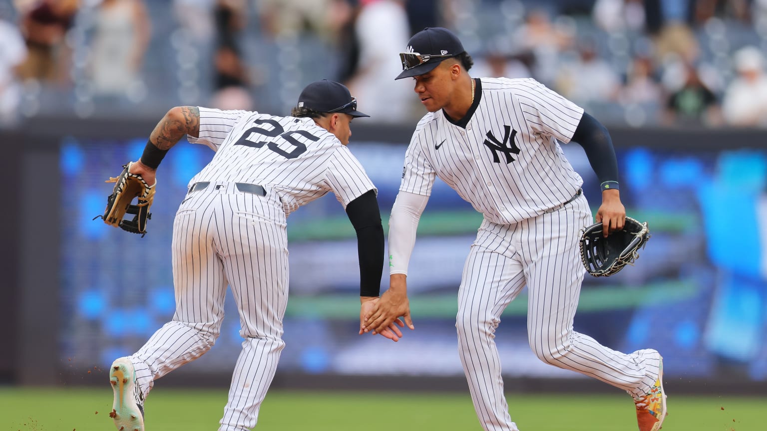 Michael Tonkin secures the Yankees' 6-0 win | 08/22/2024 | New York Yankees