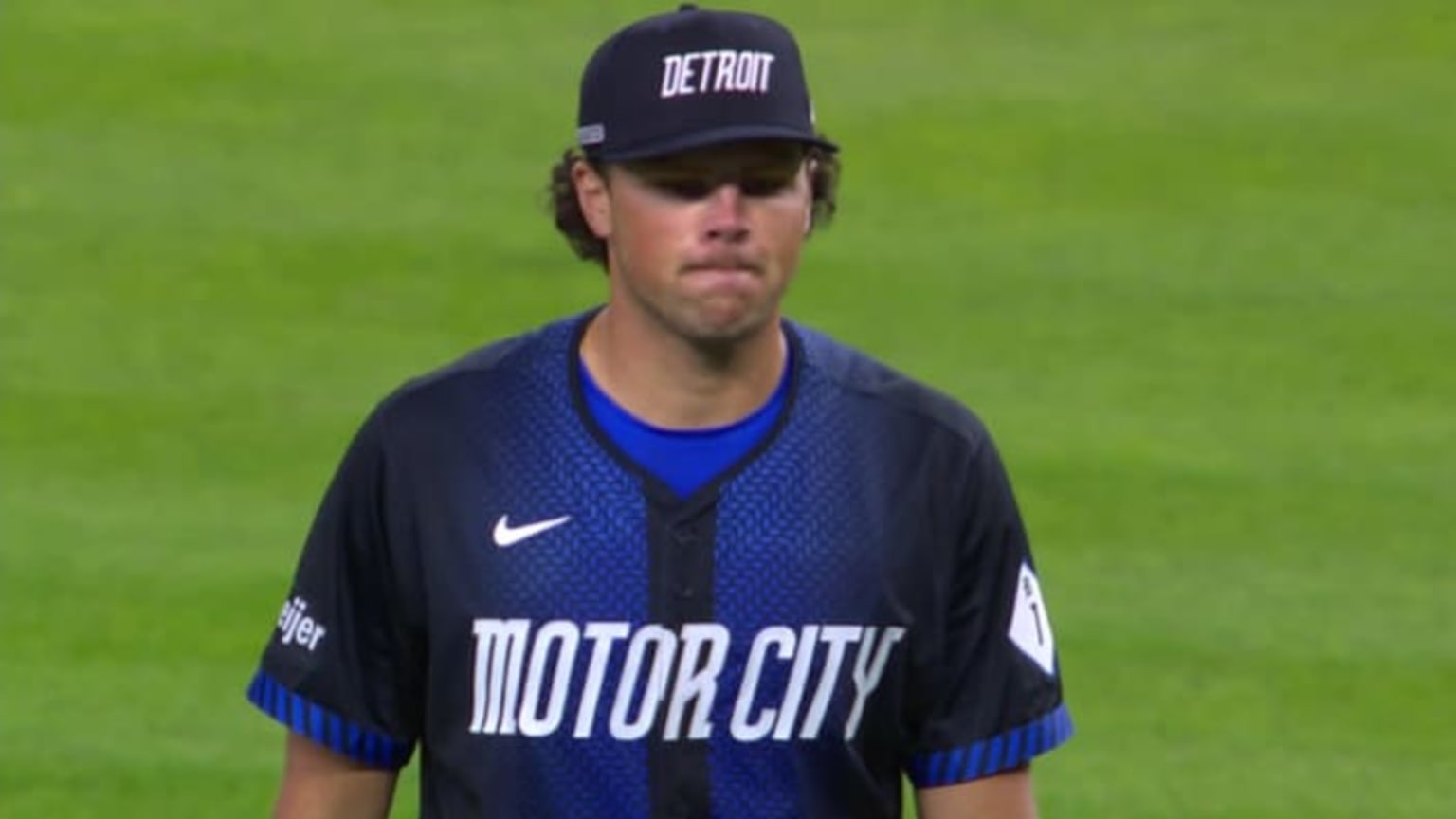 Brant Hurter freezes Holliday | 09/13/2024 | Detroit Tigers