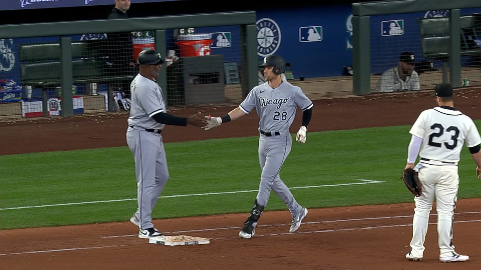 Zach Remillard walks in 1st PA | 06/17/2023 | Chicago White Sox