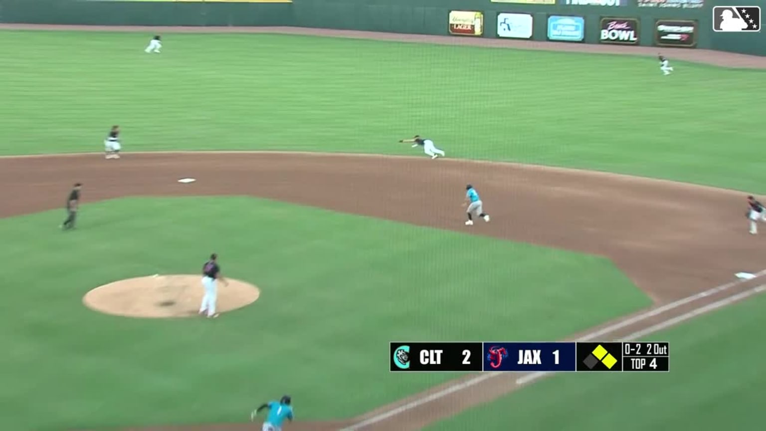 Jonah Bride makes a terrific diving stop | 04/14/2024 | Miami Marlins