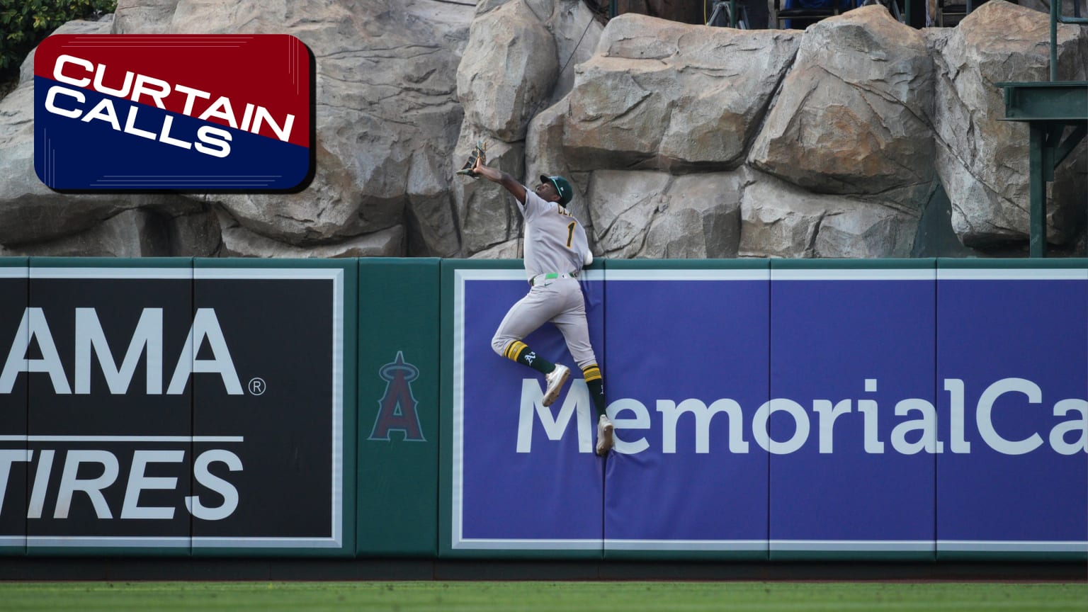 Denzel Clarke climbs wall for epic home run robbery | 06/09/2025 | MLB.com