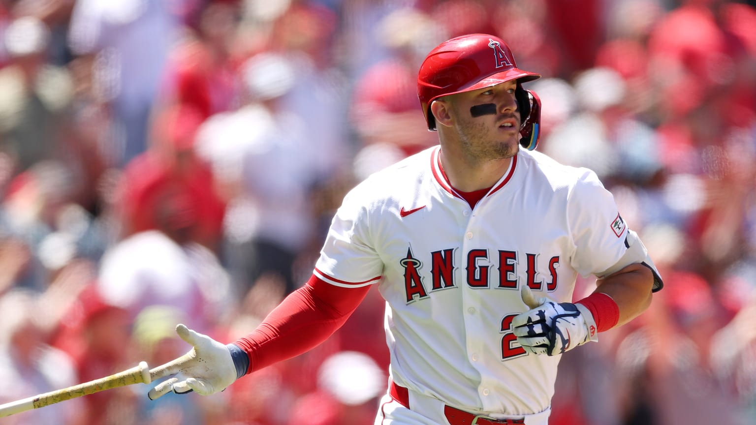 Looking at Mike Trout's accolades, swing, and more | 07/28/2025 | Los ...