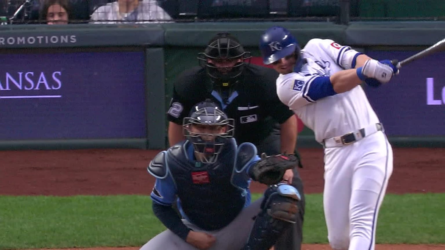 Bobby Witt Jr. produce con doble al prado izquierdo | 03/07/2024 | Los ...