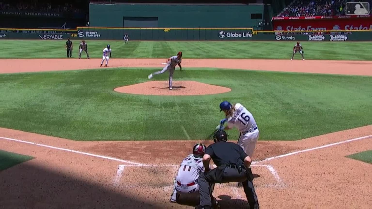 Travis Jankowski smacks a RBI double | 05/03/2023 | Texas Rangers