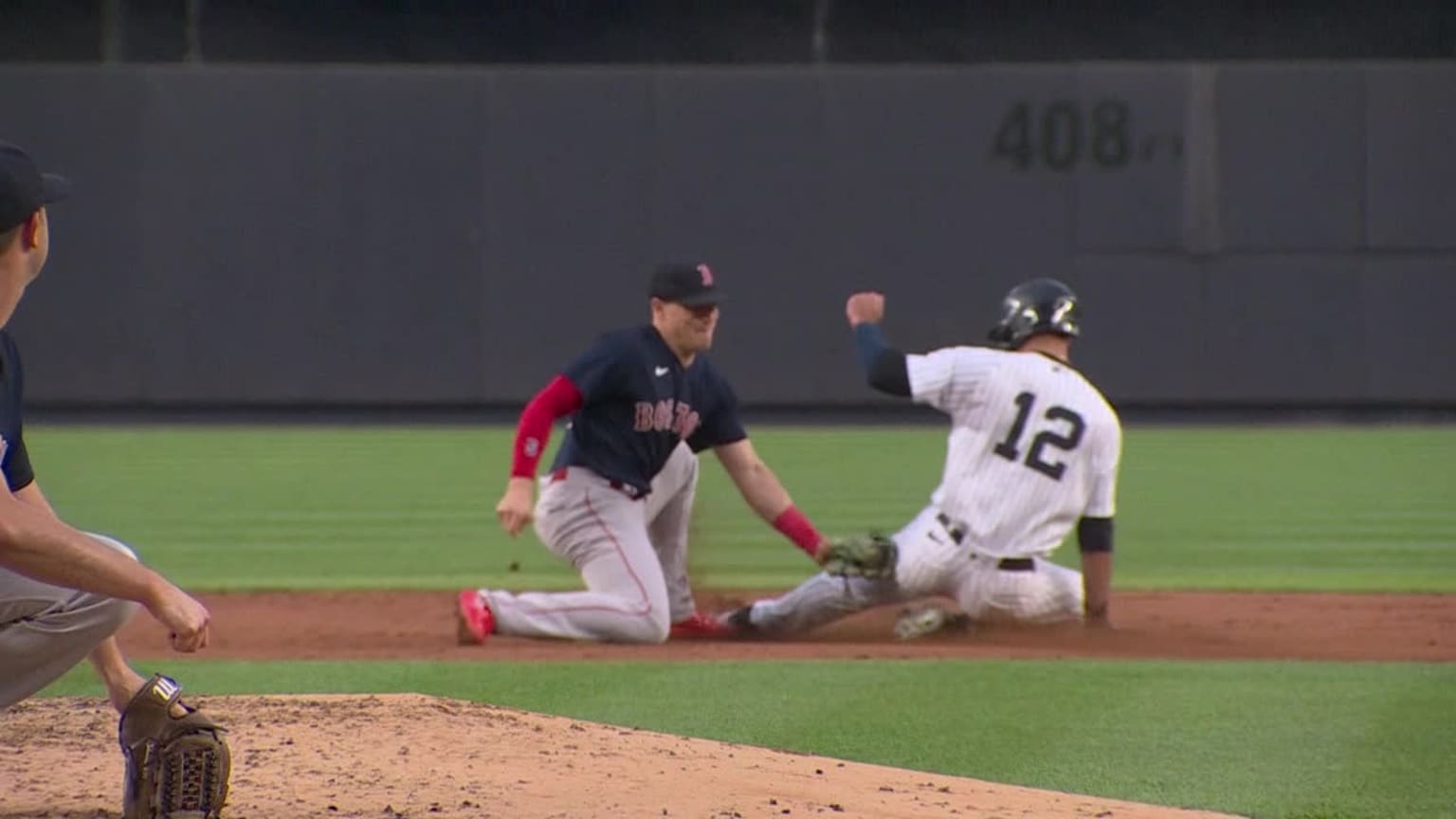 Connor Wong catches IKF trying to steal second base | 06/09/2023 ...