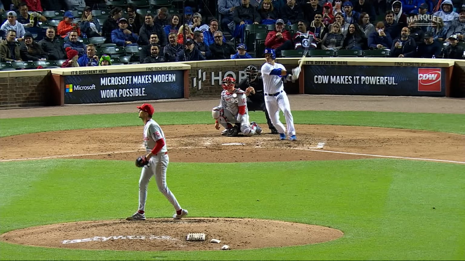 Yan Gomes makes it 2-1 Cubs on an RBI double to right | 09/27/2022 ...