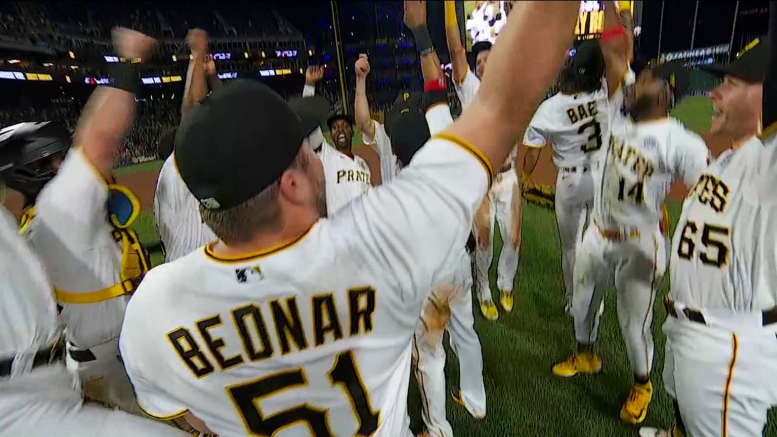 Pirates seal a 7-5 comeback win over the Cardinals | 06/02/2023 ...